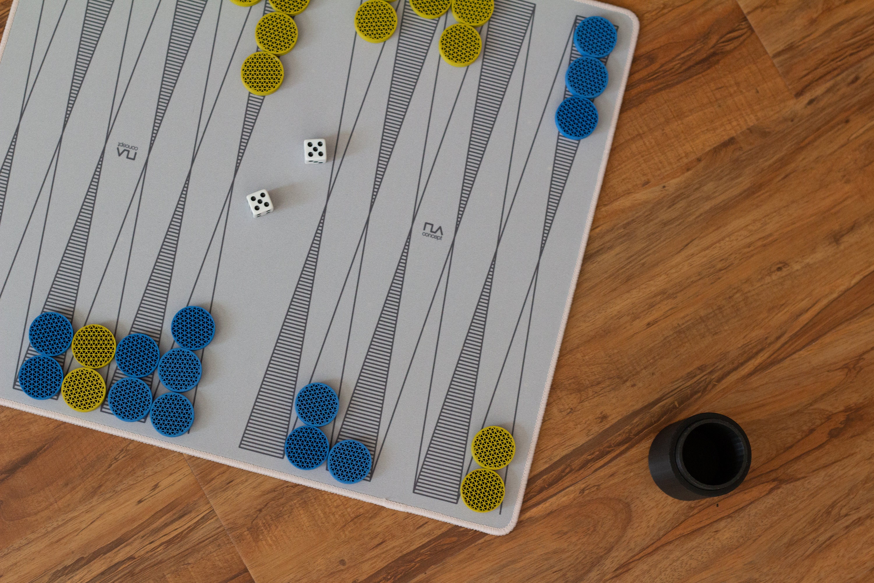 Modern Geometric Backgammon Set, Personalized Gift, Roll-up Backgammon ...
