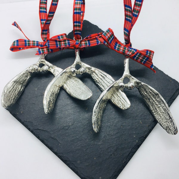 Christmas Mistletoe - Etsy