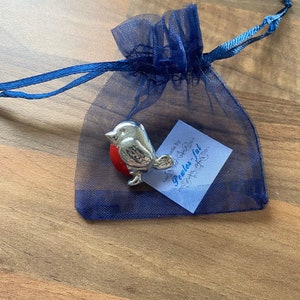 Robin Pin Badge, Handmade Modern English Pewter, Robin Red Breast Gift ...