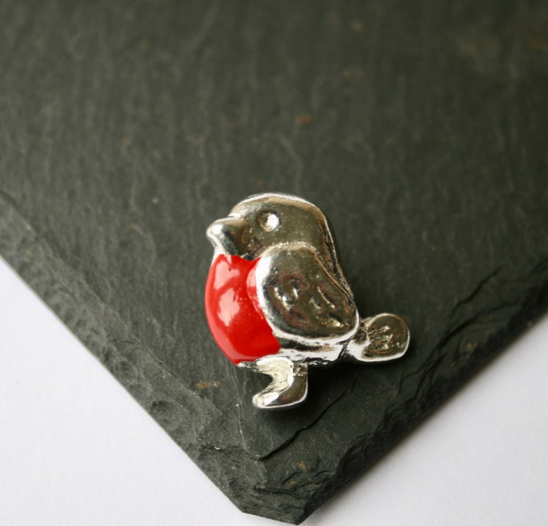 Robin Pin Badge Handmade Modern English Pewter Robin Red - Etsy