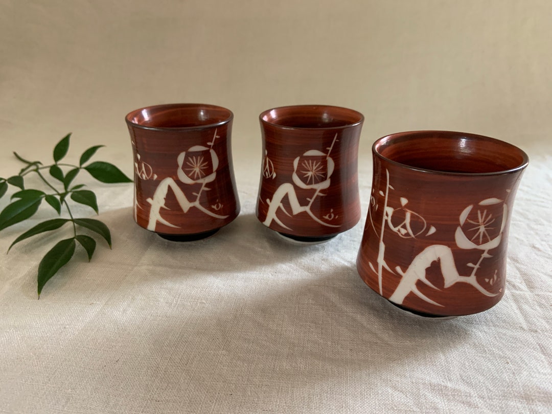 Japanese Tea Cups, Set of 3, Brown With Sgraffito Cherry Blossom - Etsy