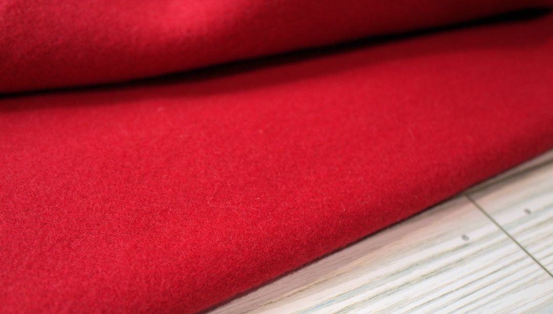 Red Solid Wool Blend Fleece Fabric X 58 Wide Suiting Quilting Rug ...