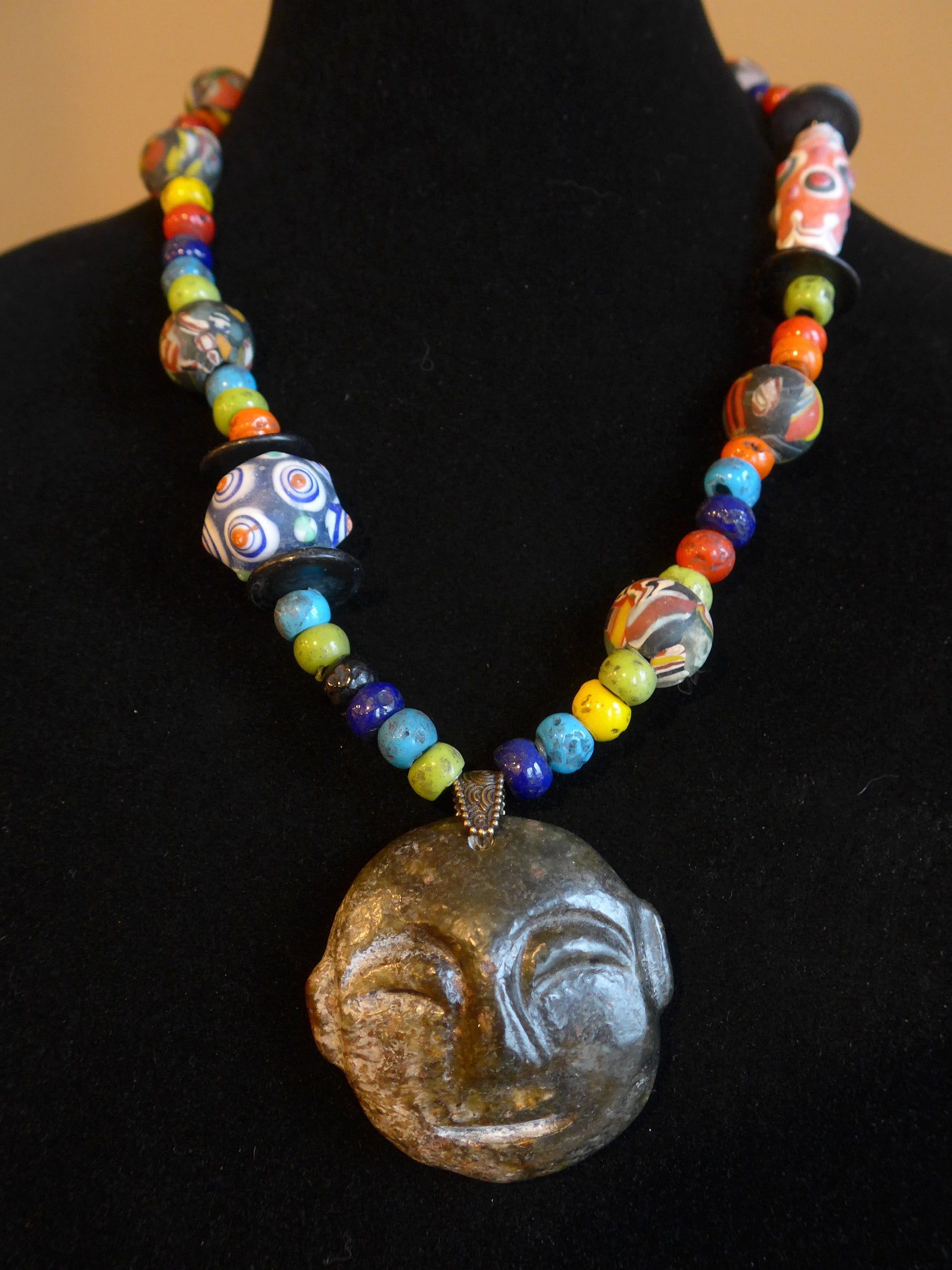 Funky Fun Jade Carved Face From the Hongshan Culture African - Etsy Sweden