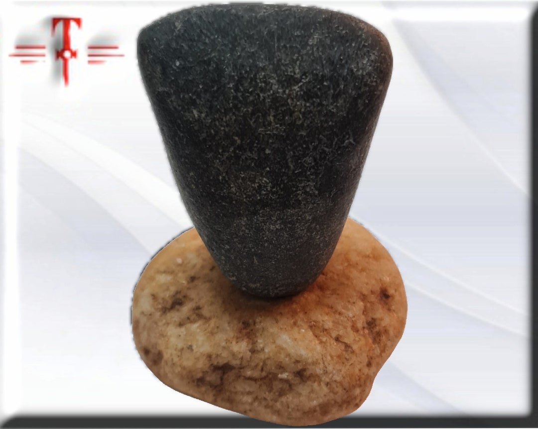 Authentic African Shango Stones (heviesso), Sokpe and Atrobó (lightning ...