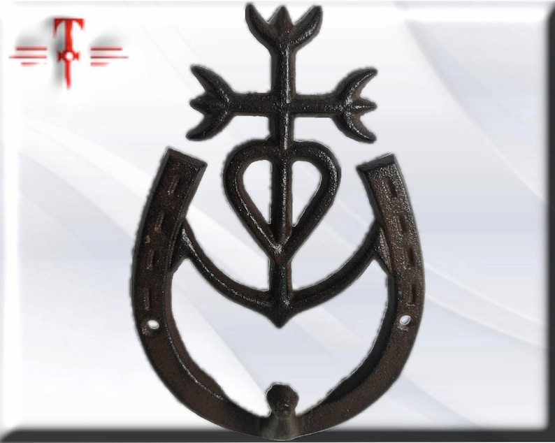 Iron Symbol of Pomba Gira With Horseshoe, Hanger, Candomblé, Kimbisa ...