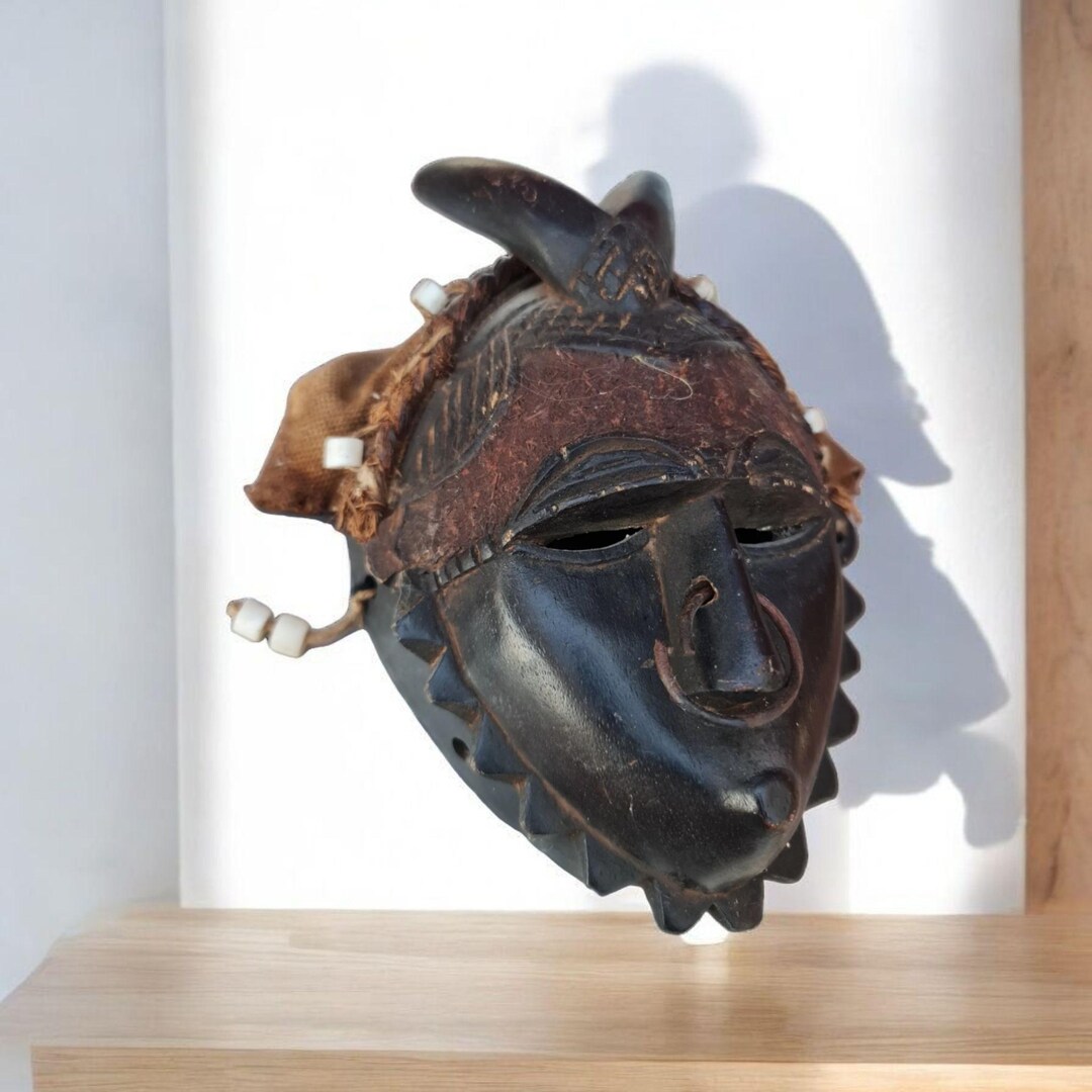Dan Mask Liberia Gallery Art, Antiques, African Crafts - Etsy