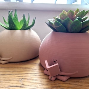 Reading Pot | Book Pot | Cute Plant Pot | Plant Pot | Sitting Planter ...