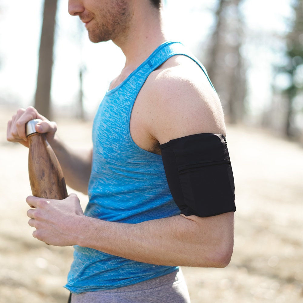 Journeyout Phone Armband Black - Etsy