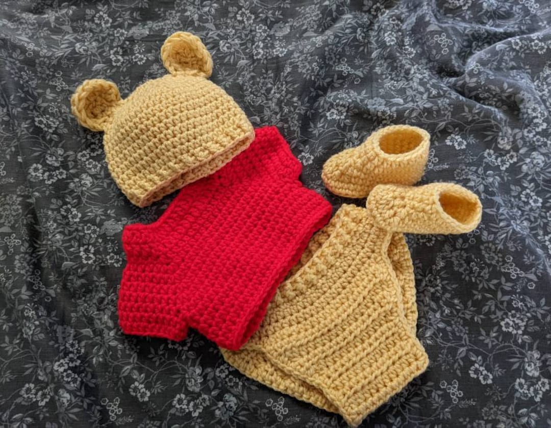 Winnie the Pooh Baby Outfit, 5 Piece Set, Pooh Bear, Photo Shoot ...