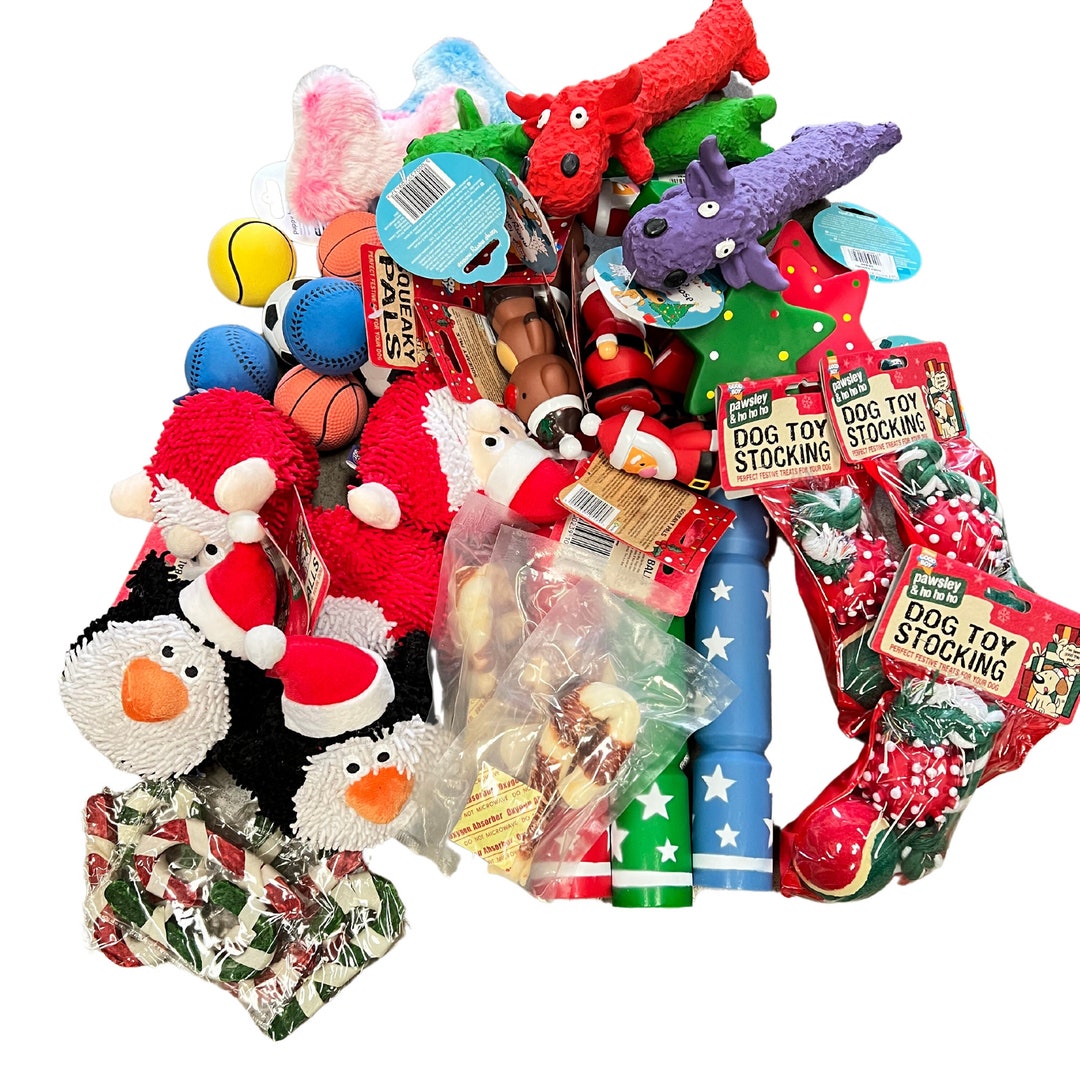 Dog Christmas Package 10 Bargain Bundle Pawstrading Gift Pack Ten Items ...