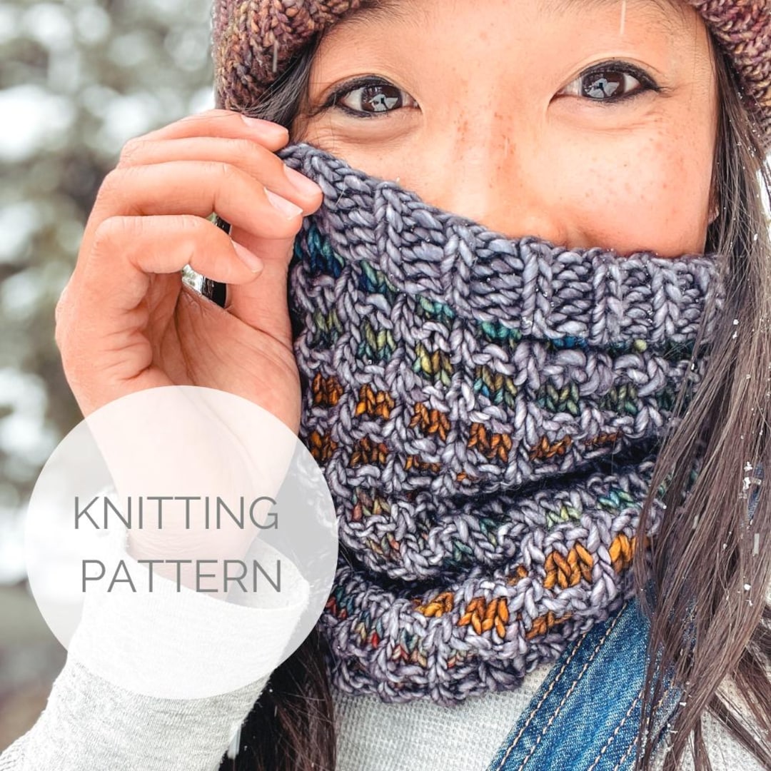 KNITTING PATTERN - Lightweight Beginner Colorwork Cowl - Multi-color ...