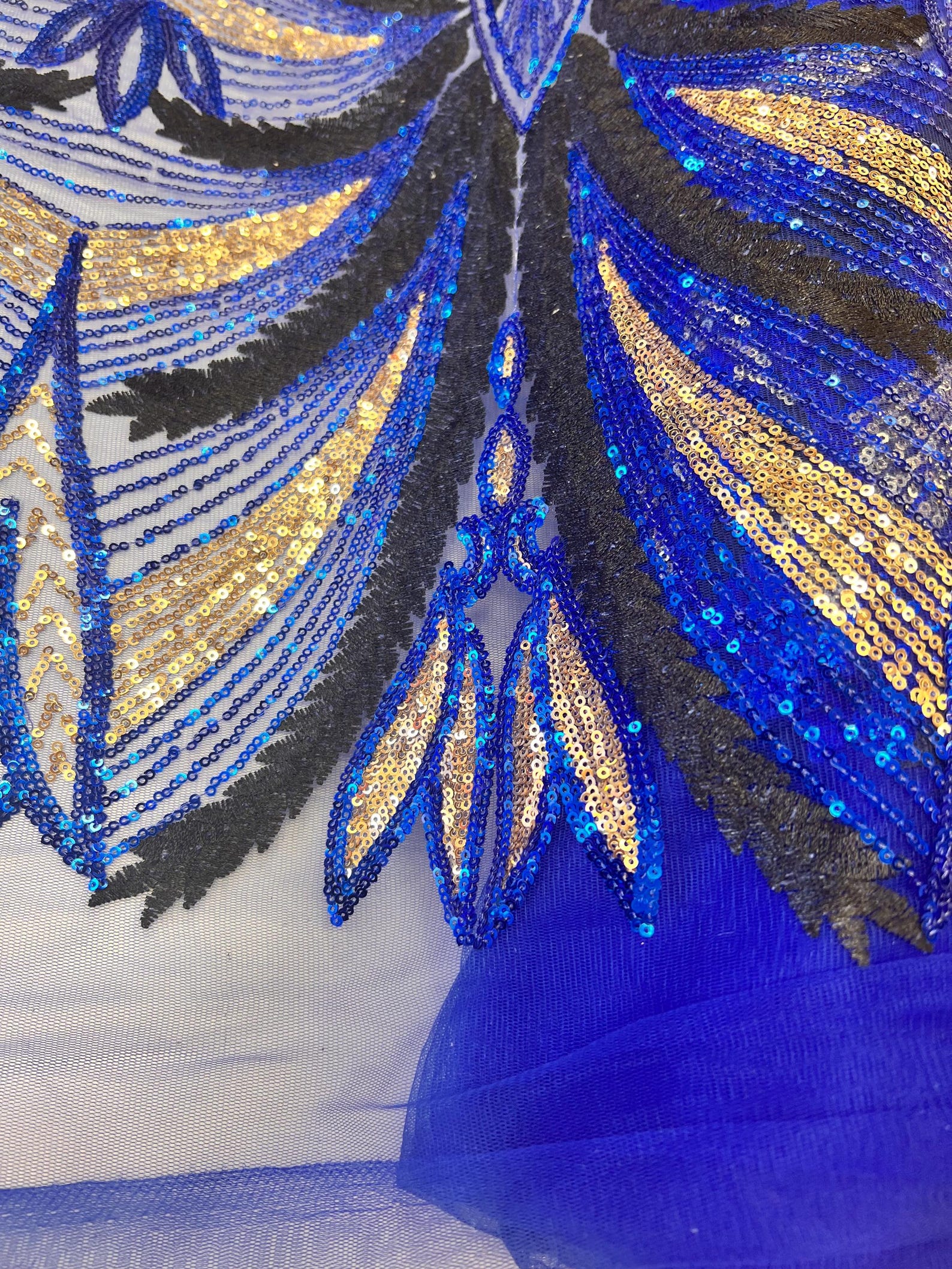 Border Design Unique Royal Pattern Sequin and Embroidery Design in ...