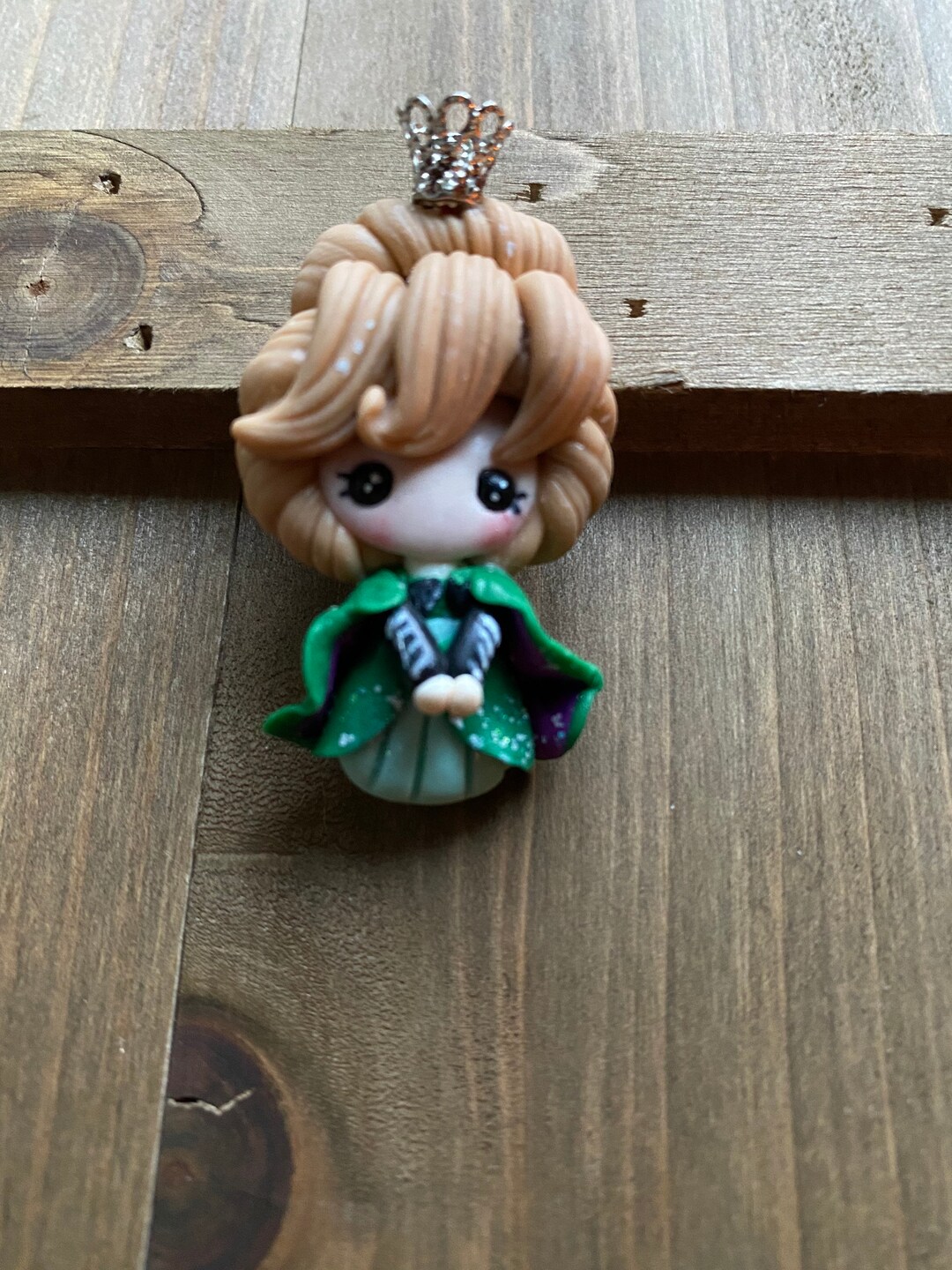 Princess Anna Inspired Pin - Etsy