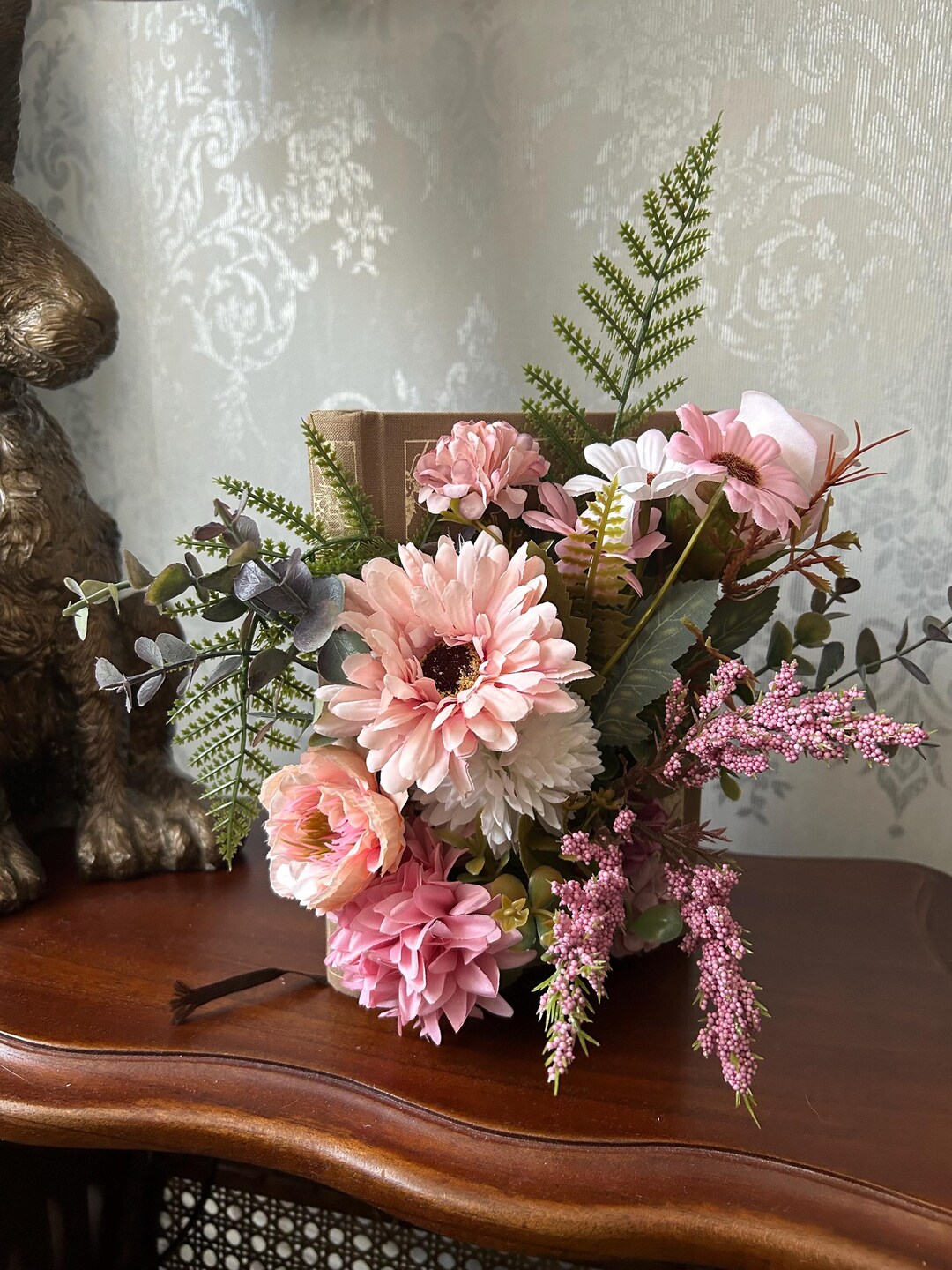 Vintage Book With Pink & White Flowers Pretty Floral Bookend Book Stack ...