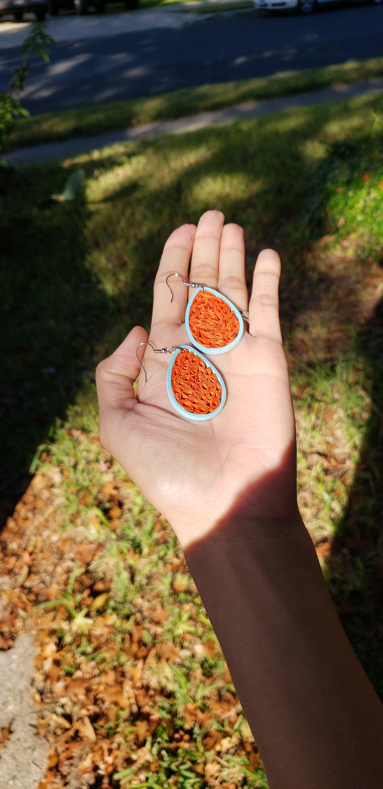 Tear Drop Burst Quilled Earrings - Etsy