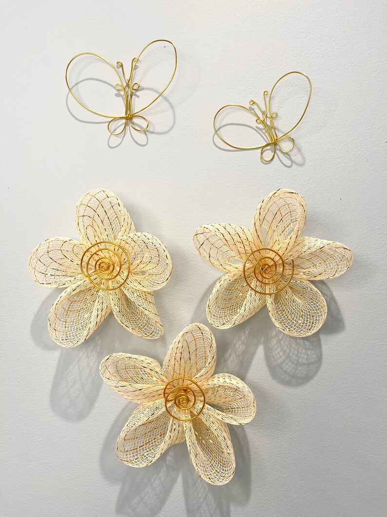 Home Decor. Wall Decor. Hanging. Gold Mesh Flower Art. - Etsy