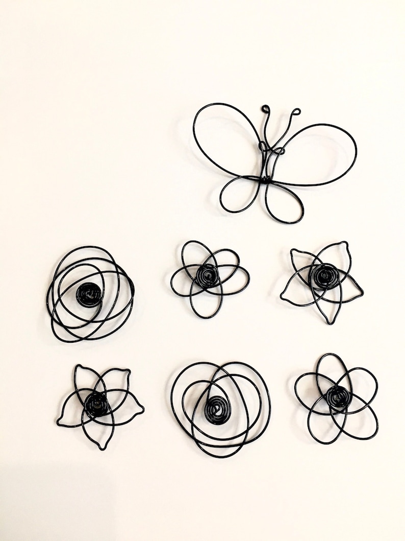 Home Decor. Wire Art, Wall Decor. A Set of Extra Small 6 Flowers. Black ...