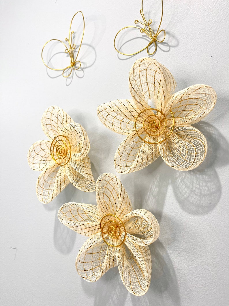 Home Decor. Wall Decor. Hanging. Gold Mesh Flower Art. - Etsy