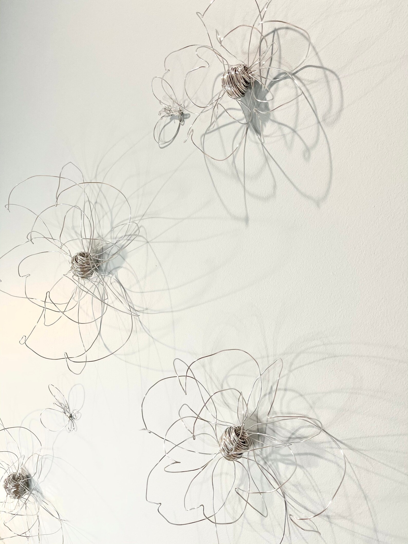 Home Decor Wall Decor Wall Hanging Wire Art Four Flowers - Etsy