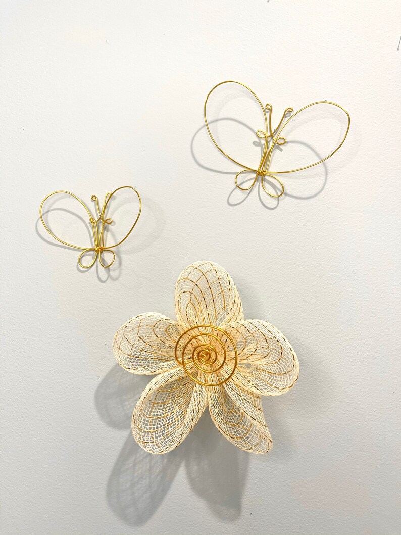 Home Decor. Wall Decor. Hanging. Gold Mesh Flower Art. - Etsy