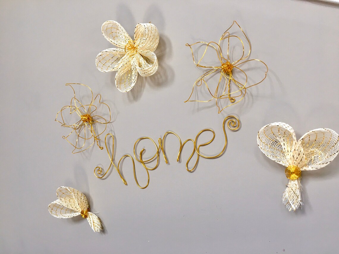 Gold Wire Word Sign With Flowers 'home' Wire Art - Etsy