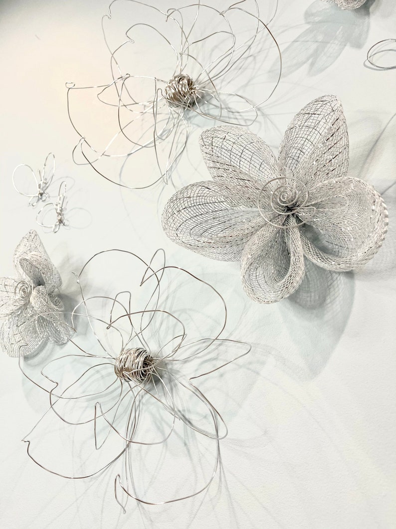 Home Decor. Wall Decor. Wall Hanging. Wire Art. 3 Wire Flowers | Etsy