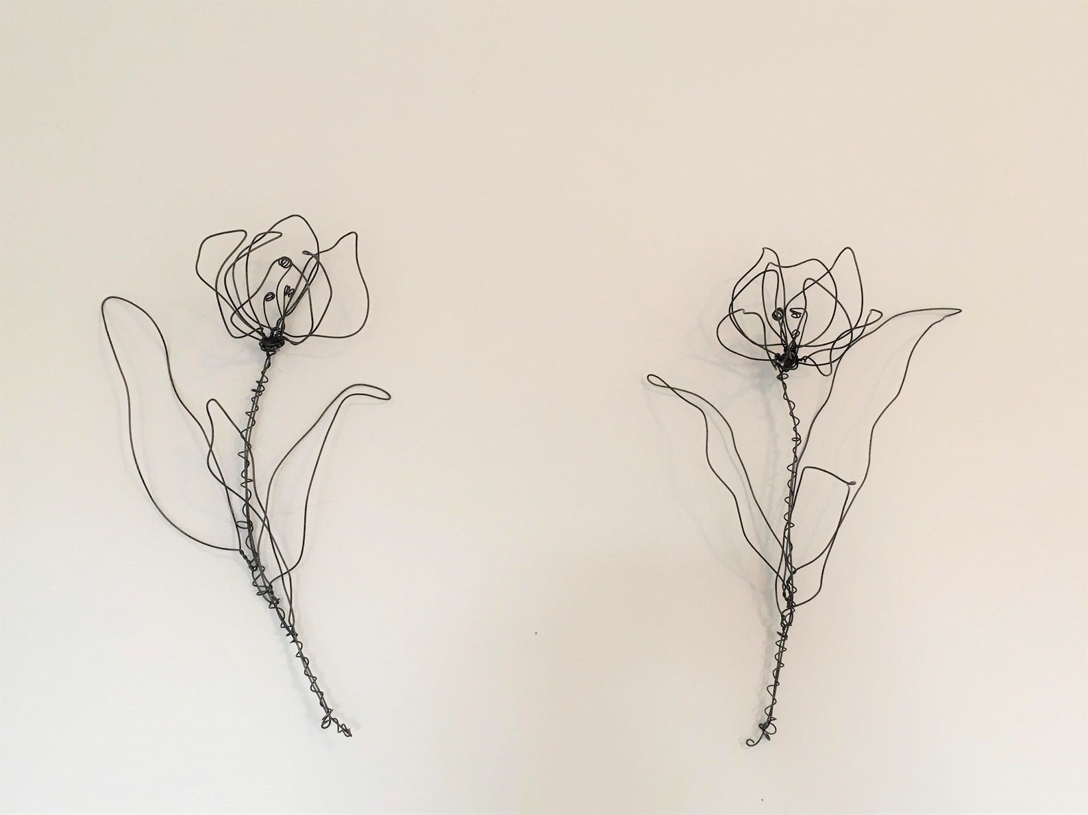 Home Decor. Wall Decor. Wall Hanging. Wire Flower Art. Tulip. - Etsy