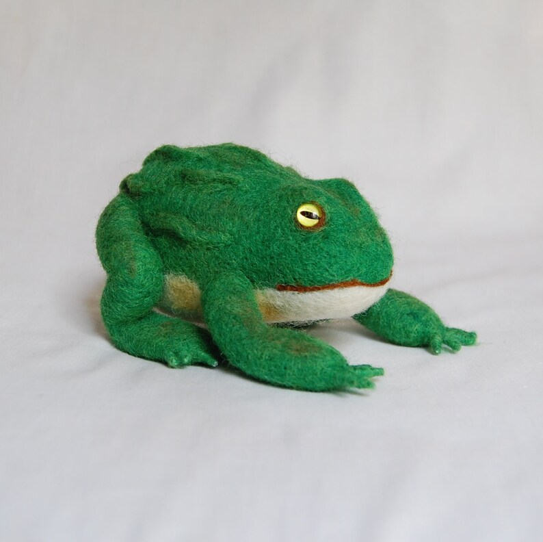 Needle Felted Toad Wool Toad Handmade Toad Sculpture Cute Toad Frog ...