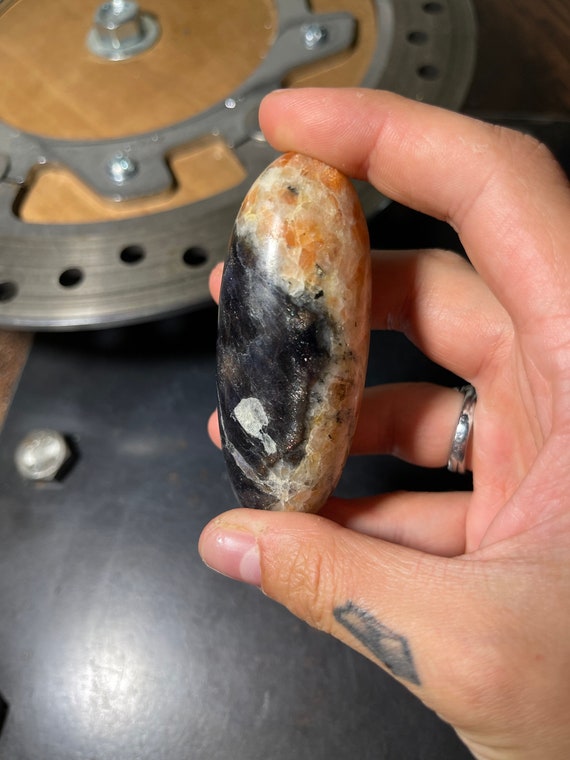 Sunstone With Iolite Inclusion Shiva Lingam Carving - Etsy