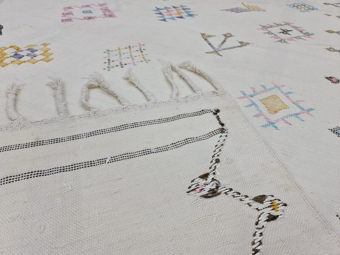 FLAWLESS SABRA RUG, Handmade Moroccan Rug, Custom Flat Berber Symbols ...