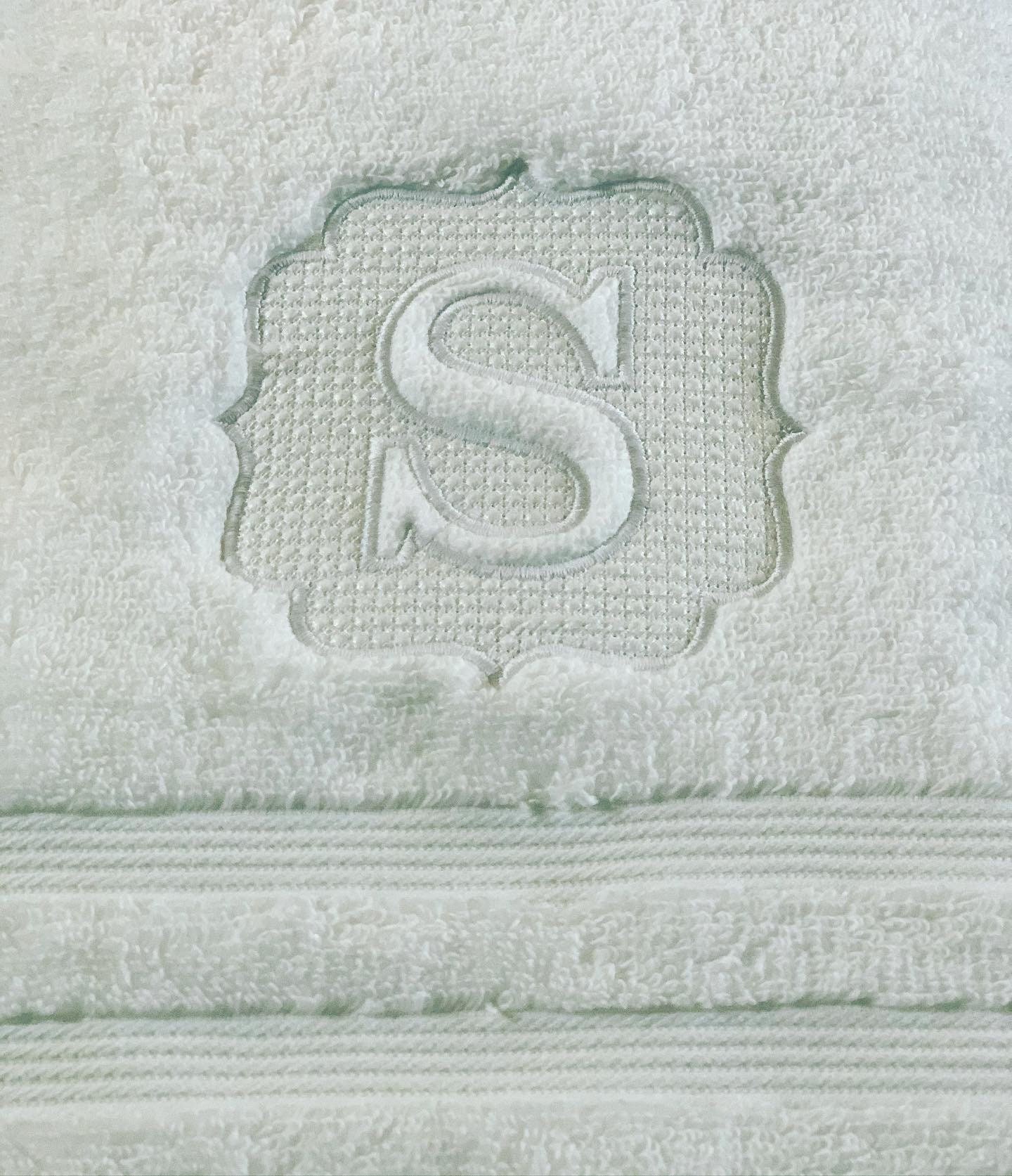 Personalized Embossed Embroidered Bath Towel, Full Size Bath Towel ...