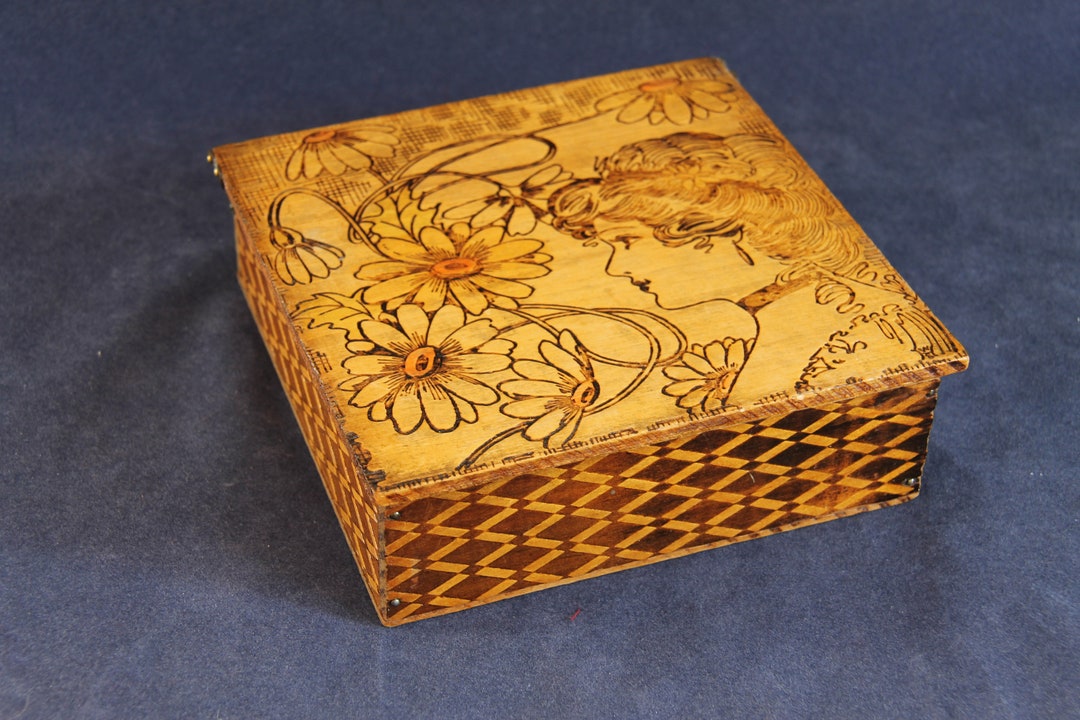 Lovely Art Nouveau Pyrography Jewelry Box - Etsy