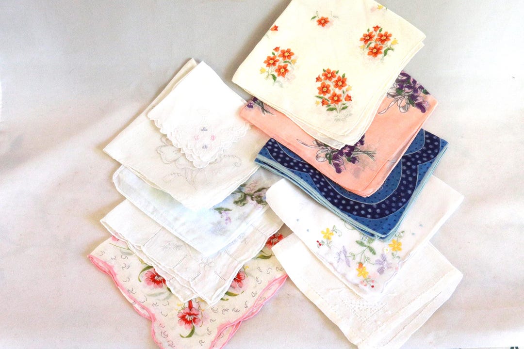 Lot of 10 Pretty Vintage Handkerchiefs for Crafts or Use - Etsy