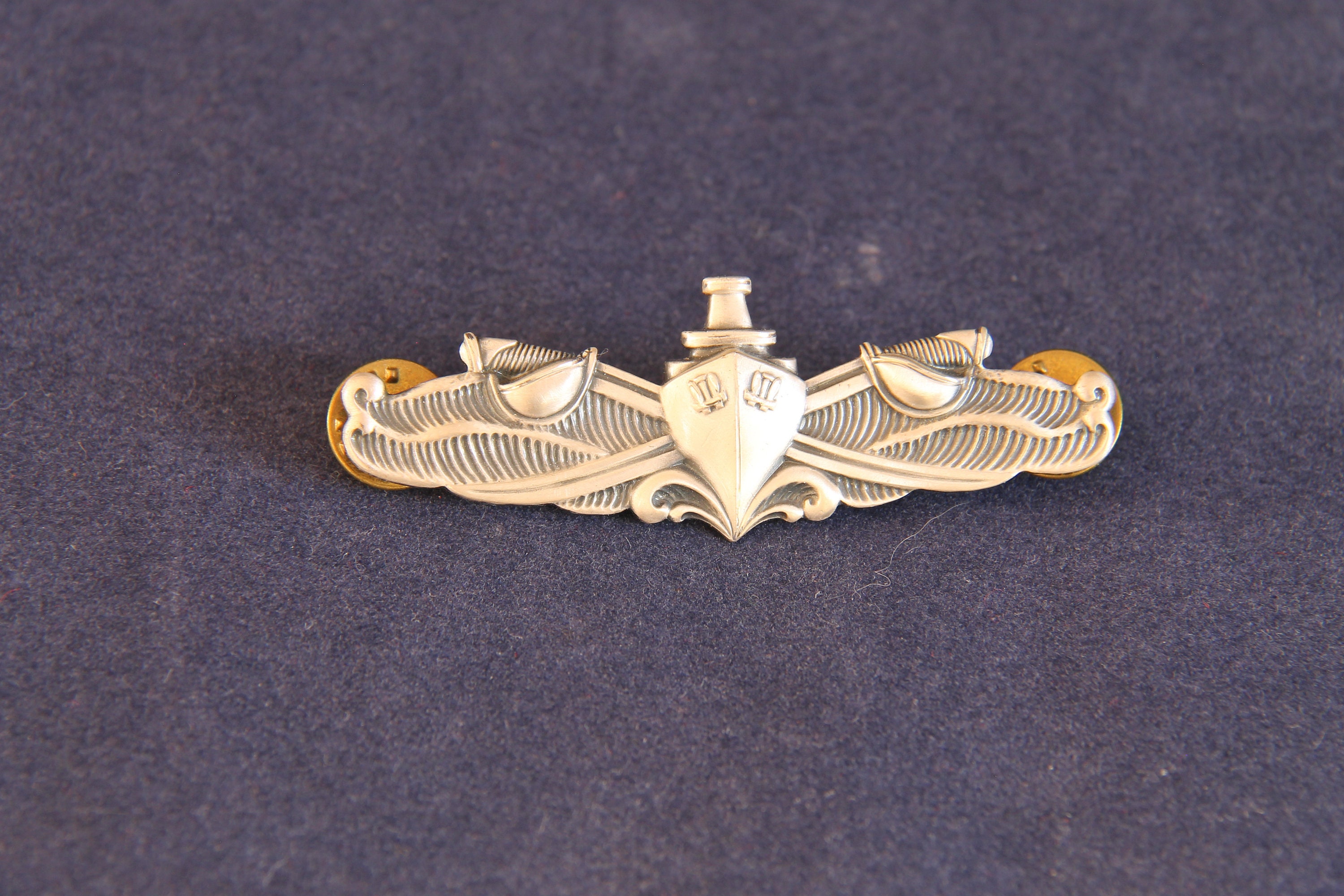 Militaria or Water Wings Vintage US Navy Surface Warfare Insignia ...