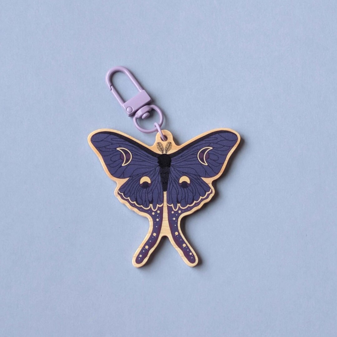 Purple Luna Moth Keychain - Etsy