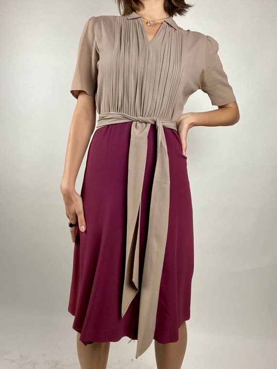1940s Purple and Taupe Color Block Crepe Rayon Dress - Gem