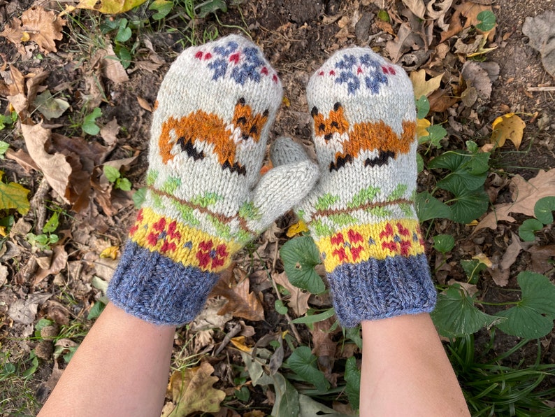 Woodland Fox Mitten Knitting Pattern PDF Download, Great for Handspun ...