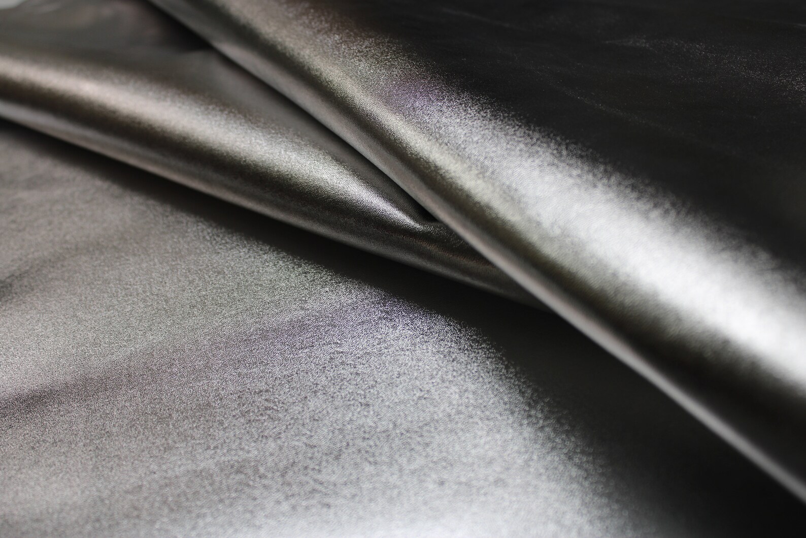 METALLIC SILVER LEATHER: Genuine Leather 2.5-3 Oz. - Perfect for ...