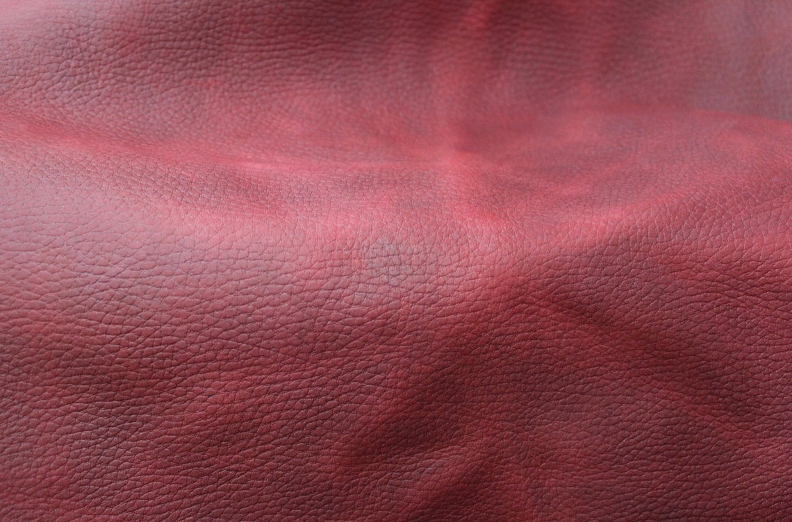 Red Distressed Pull up Leather Hide Thickness 1.6 Mm-1.8 Mm/ | Etsy