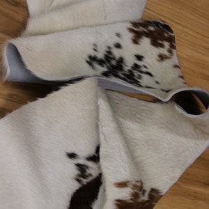 COWHIDE SCRAPS - Assorted Hair on Cowhide Colors & Shapes 6"x4" - 8''x6 ...