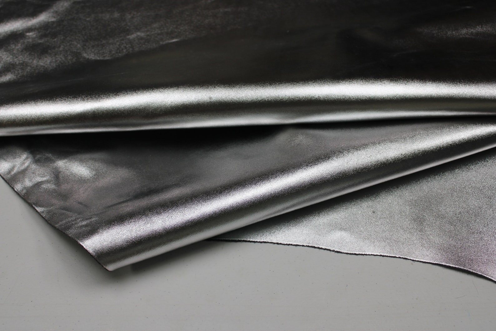 METALLIC SILVER LEATHER: Genuine Leather 2.5-3 Oz. - Perfect for ...