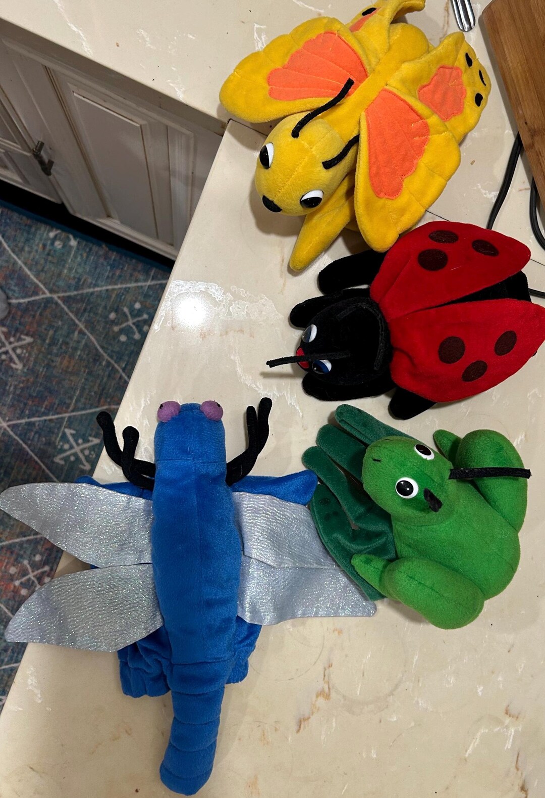 Four Insect Hand Puppets,one Blue Dragonfly,green Grasshopper Red/black ...