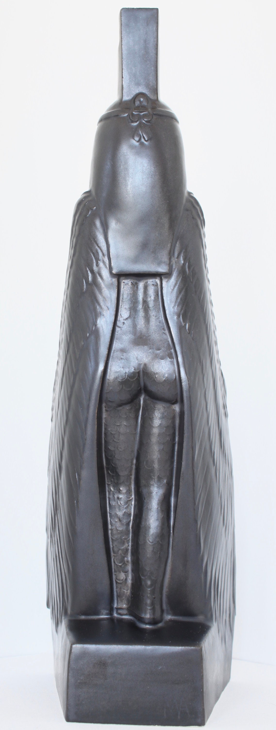 ISIS STATUE, Egyptian Goddess Isis Altar Statue - Etsy