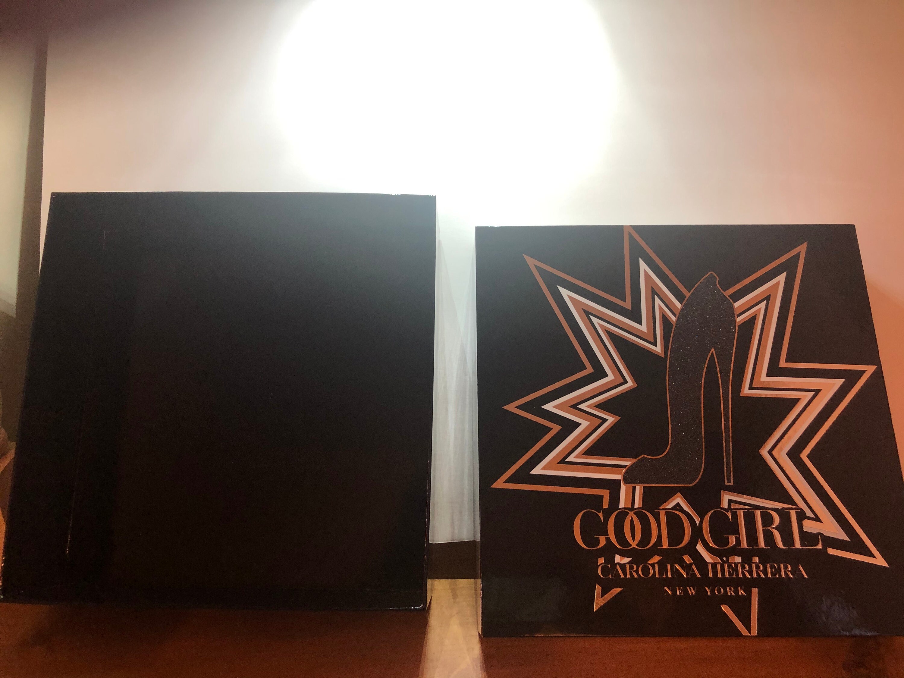 Black & White With Gold Box Designer Boxes High Heel Box Gold Glitter ...