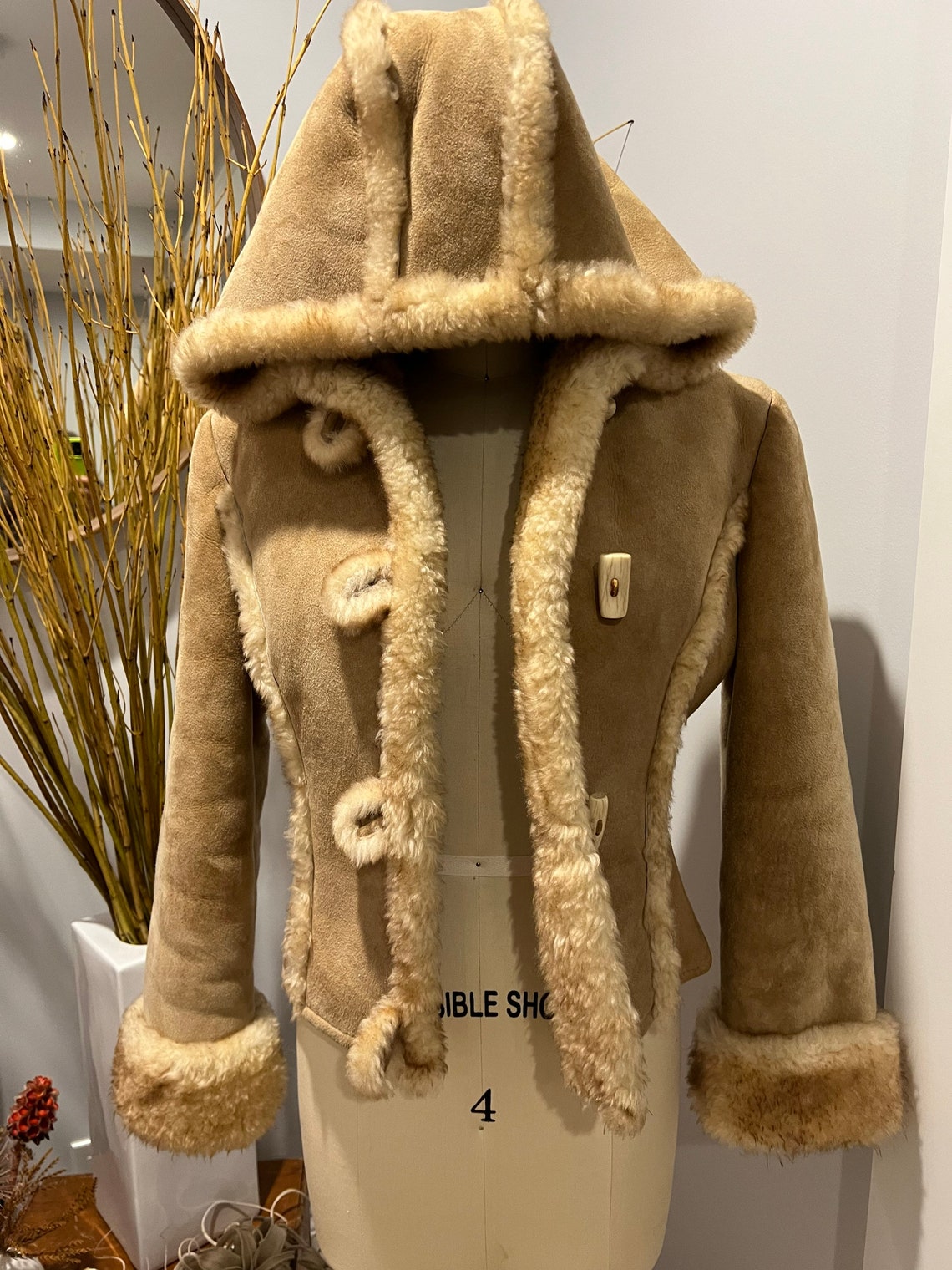 Women's Hooded Shearling Coat in 100% Genuine Leather, Vintage Winter ...
