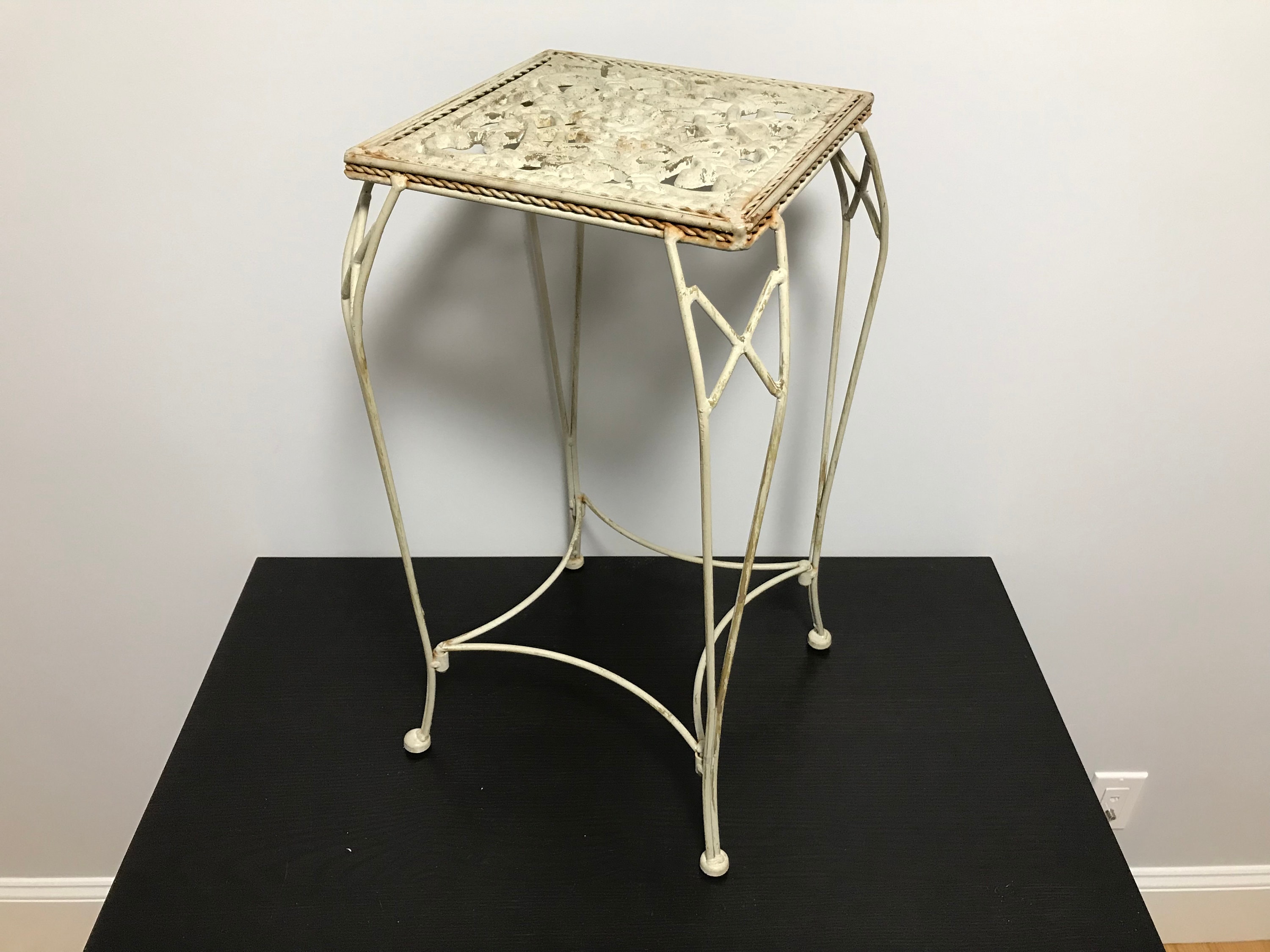 Wrought Iron Garden Table in White, Antique Outdoor Patio Furniture ...