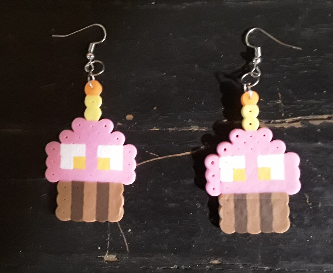 Fnaf Cupcake Perler Bead Dangle Earrings - Etsy