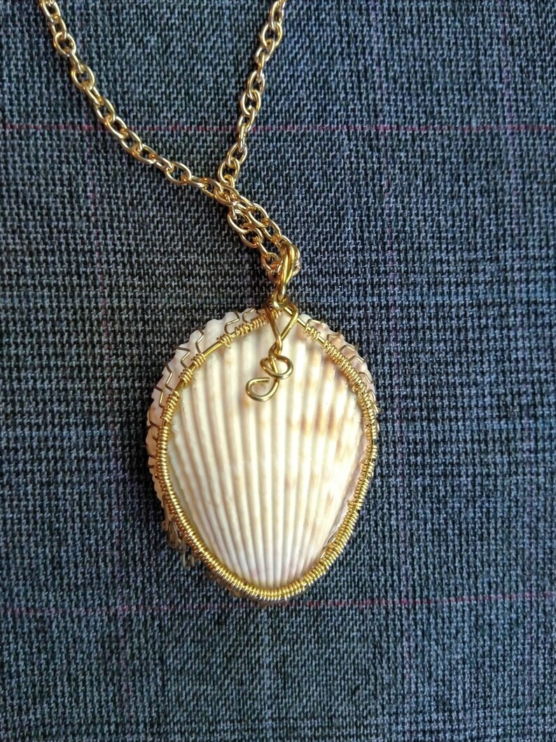 Tree of Life Seashell Pendant, Golden Wire - Etsy