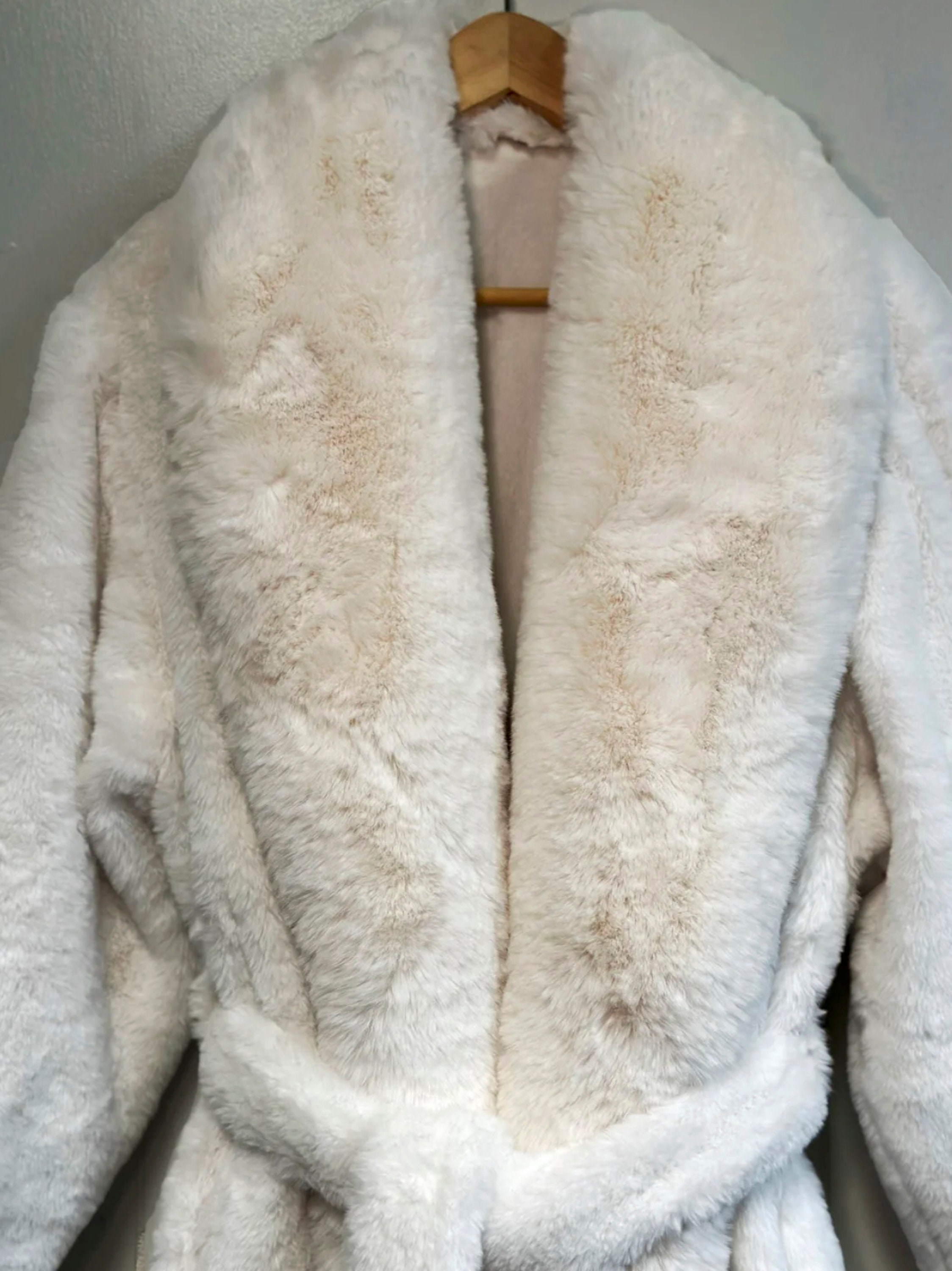 Luxurious Chinchilla Faux Fur Robe - Etsy