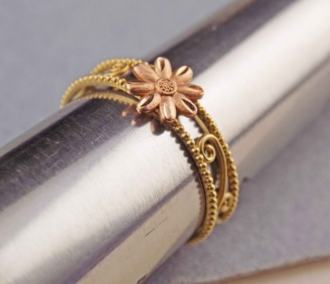 Solid 14K Two Tone Gold Filigree Flower Toe Ring Adjustable Size 3 to 5 ...